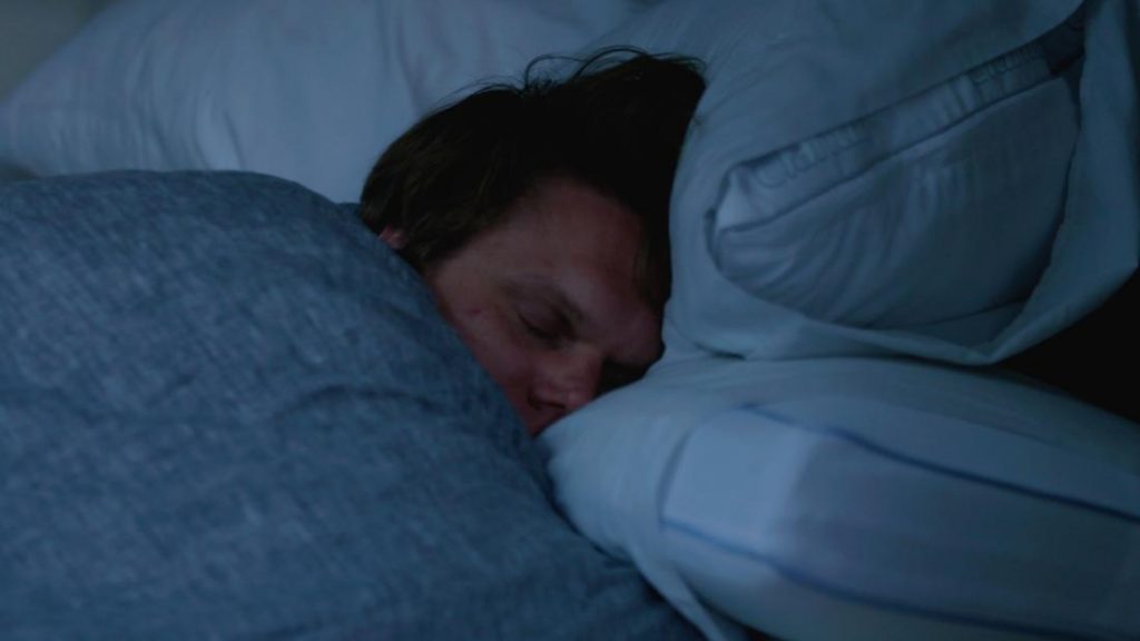 Can You Sleep Without Eyelids - PostureInfoHub