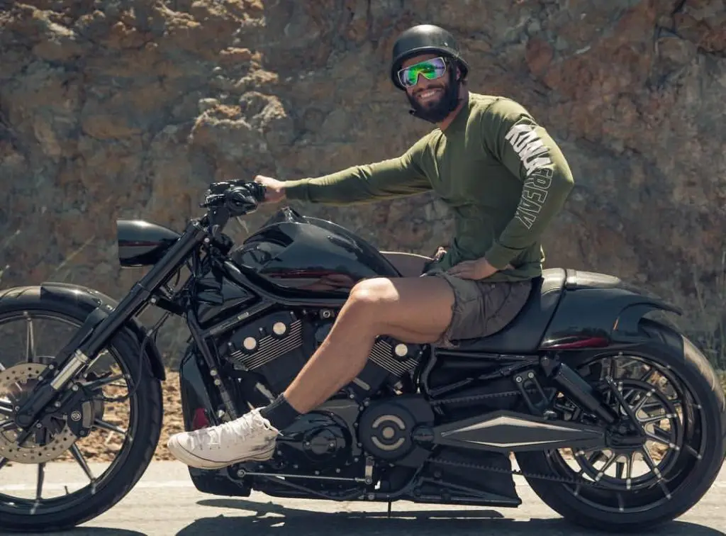 What Bike Does Calum Von Moger Drive - PostureInfoHub